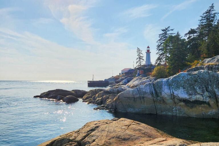 18 Beautiful Scenic Viewpoints In Vancouver, BC - Love and Road